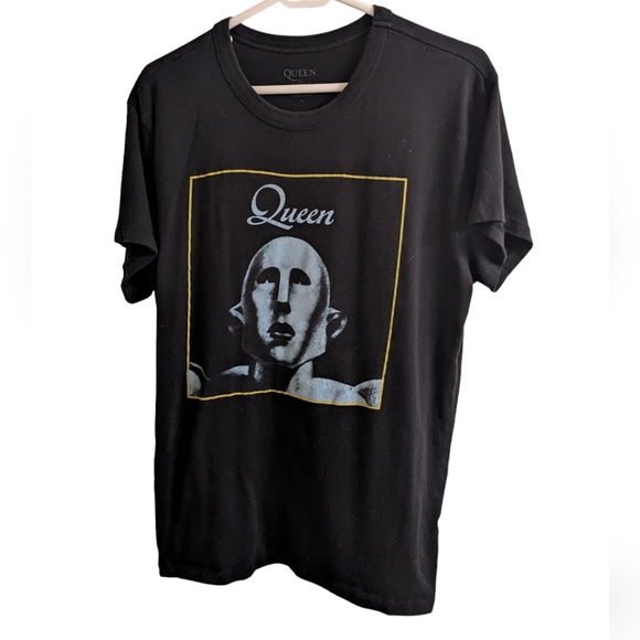 Lucky Brand | Shirts | Queen Tee Mens Lrg | Poshmark